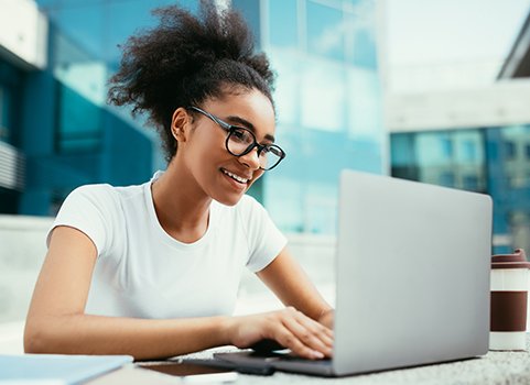 How Do Online Classes Work? | Penn Foster